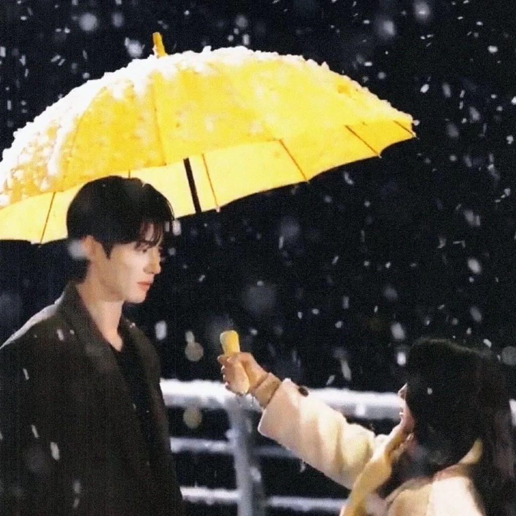 Lovely Runner Same Style Yellow Umbrella Korea Macaron Yellow Umbrella ...