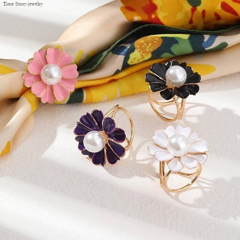 Simple camellia three-ring silk scarf buckle Pearl brooch drop oil ...