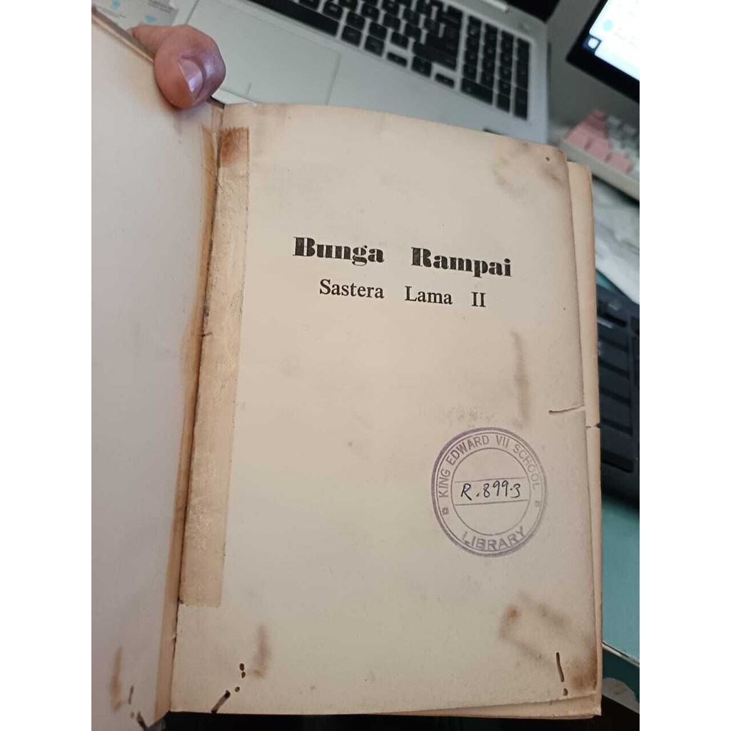 (Used) BUKU Bunga Rampai Sastera Lama II (1966) | Shopee Malaysia