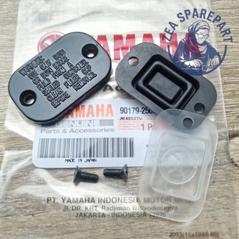 Close the master brake fluid tube on the disc of the yamaha aerox 125 ...