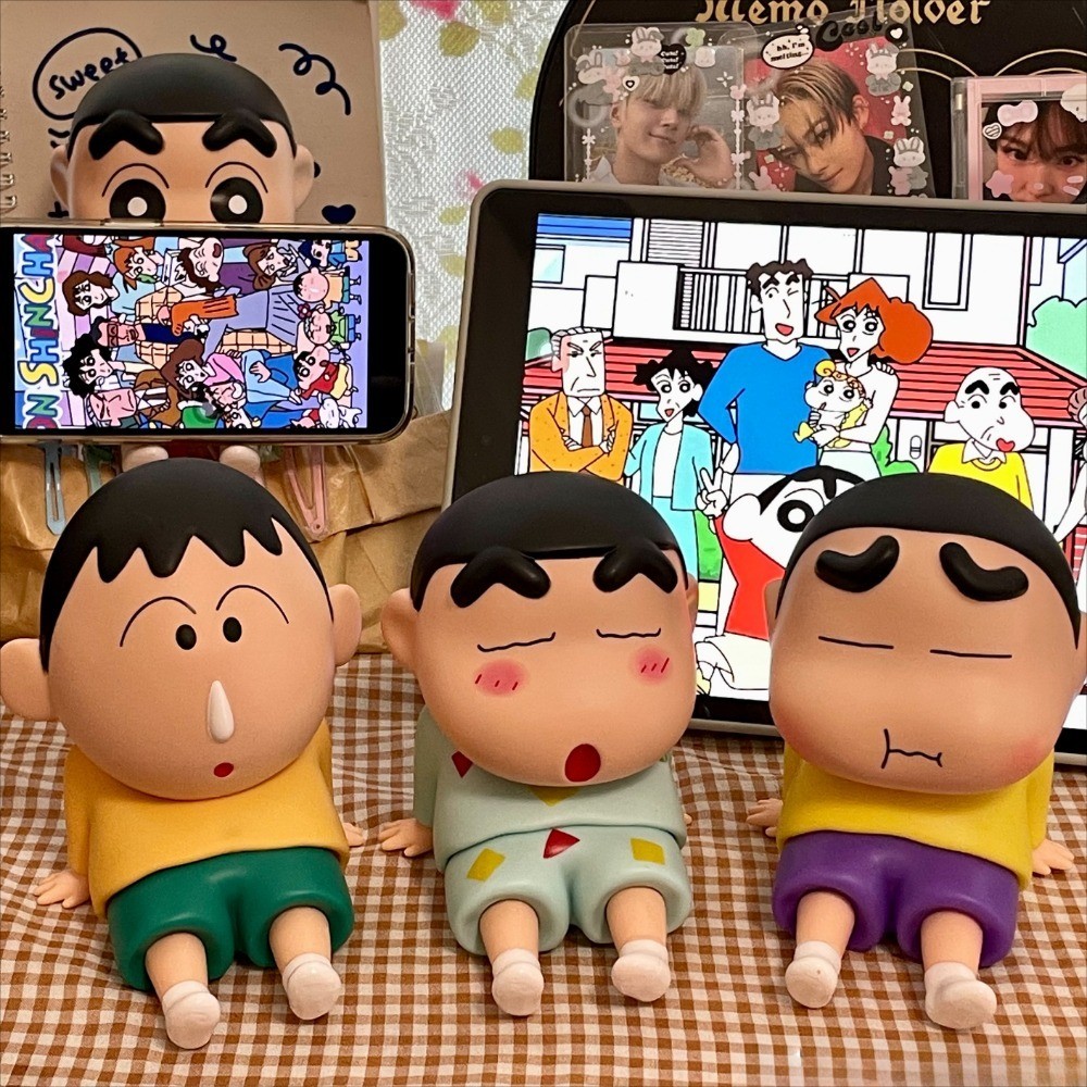 Cute Crayon Shin-chan Doll Mobile Phone Holder Creative Capybara ...