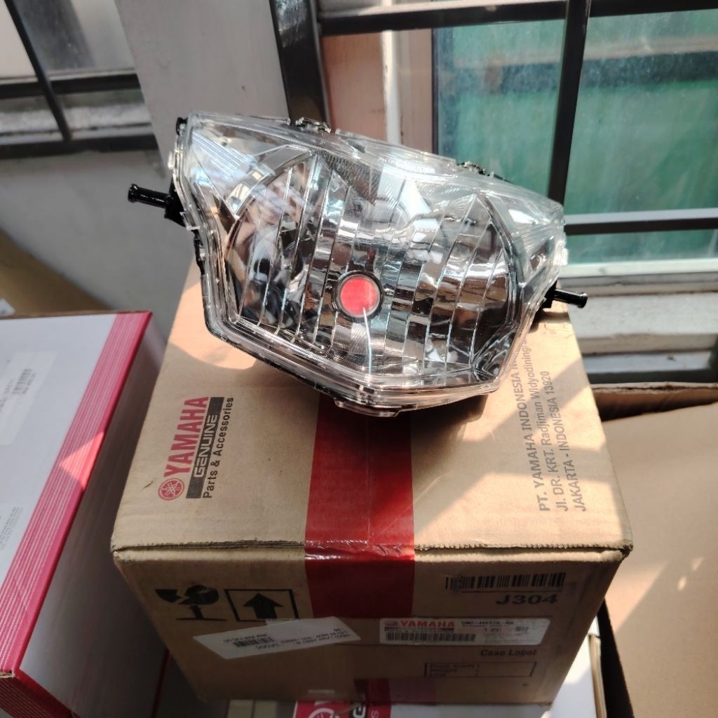 (ORIGINAL 100%)YAMAHA LC135 NEW HEAD LAMP ASSY LAMPU DEPAN LAMPU BESAR ...