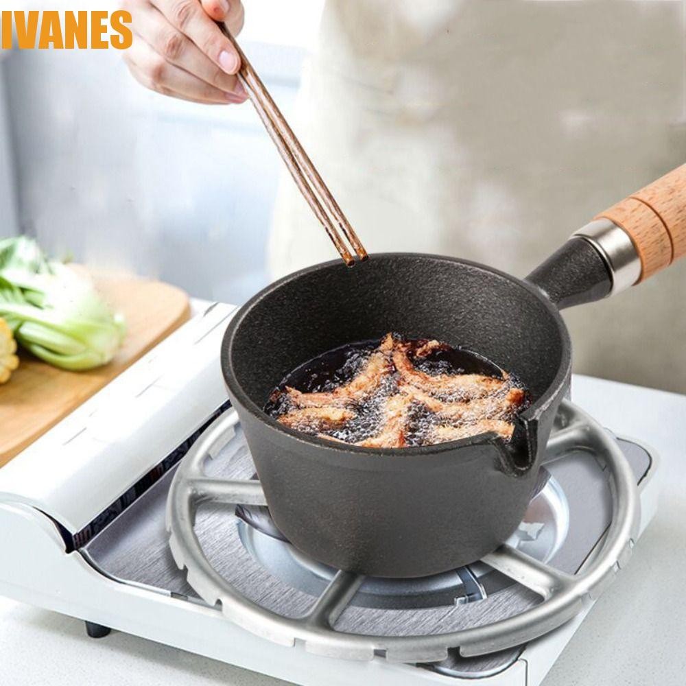 IVANES Frying Egg Pan, Cast Iron Wood Handle Oil Pouring Pan, Cookware ...