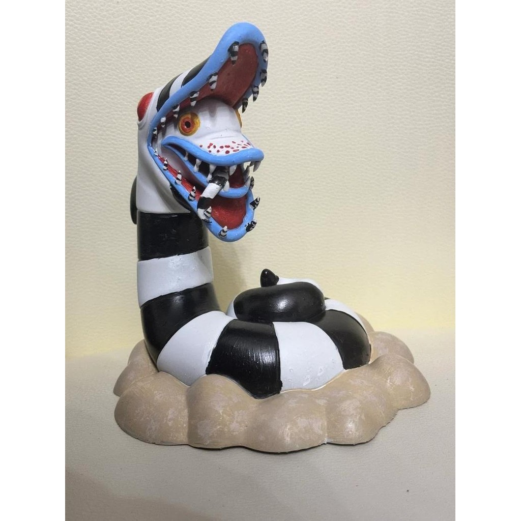 Beetlejuice Sandworm Movie Figure Horror Movie Animal Model oplikmy ...