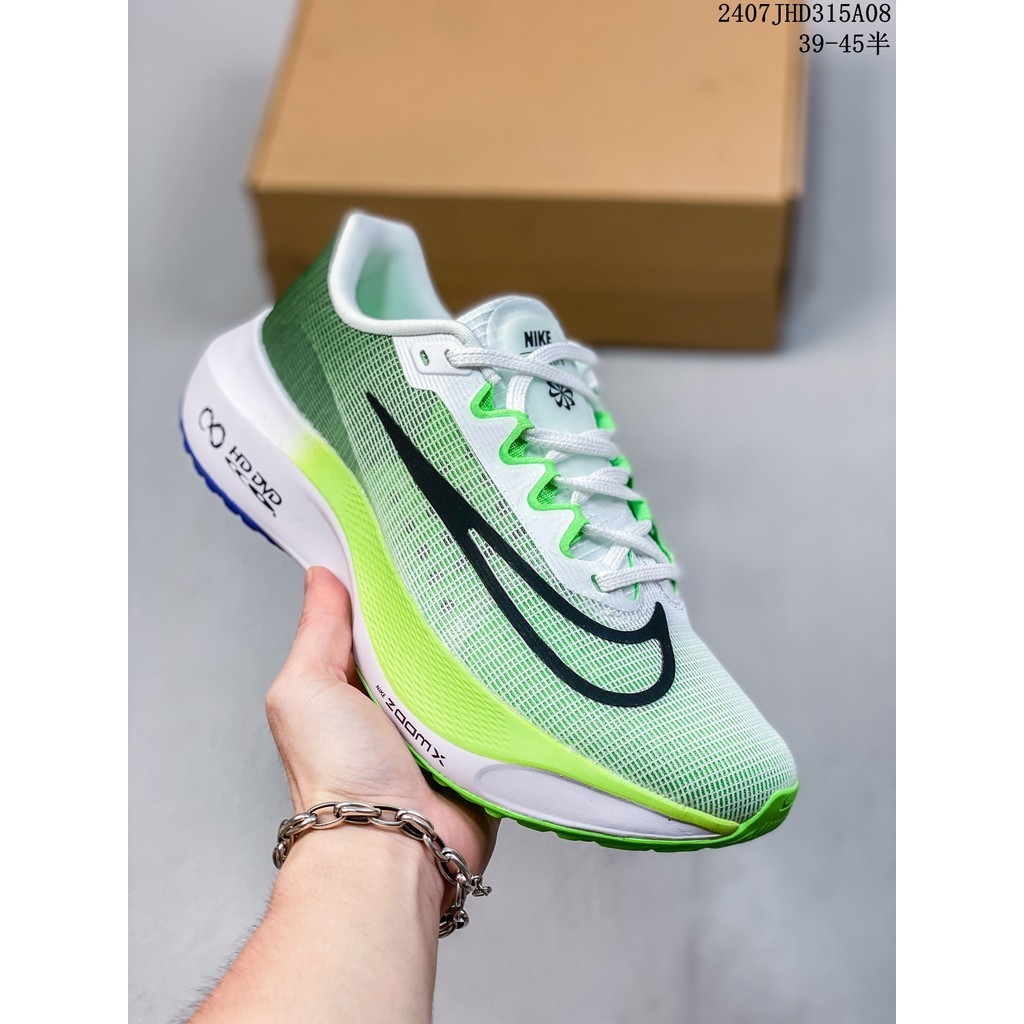 Nike Zoom Fly 5 Ultra Light Running Shoe REACT Foam with Carbon Fiber ...