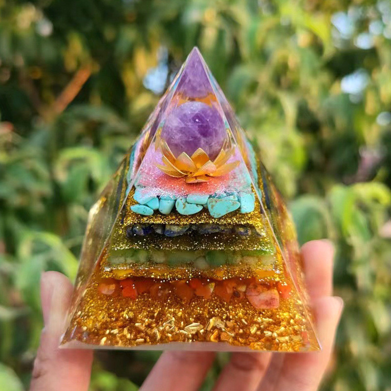 Crystal Ball Pyramid Crystal Gravel Epoxy Resin Home Desktop Handmade ...