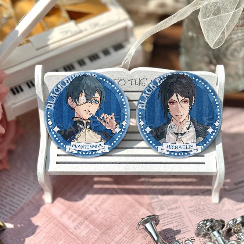 #黑执事塞巴斯蒂安尔双闪徽章二次元吧唧谷子动。Black Butler Sebastian Double Flash Badge Two-Dimensional Bar Hawk Hawk ...