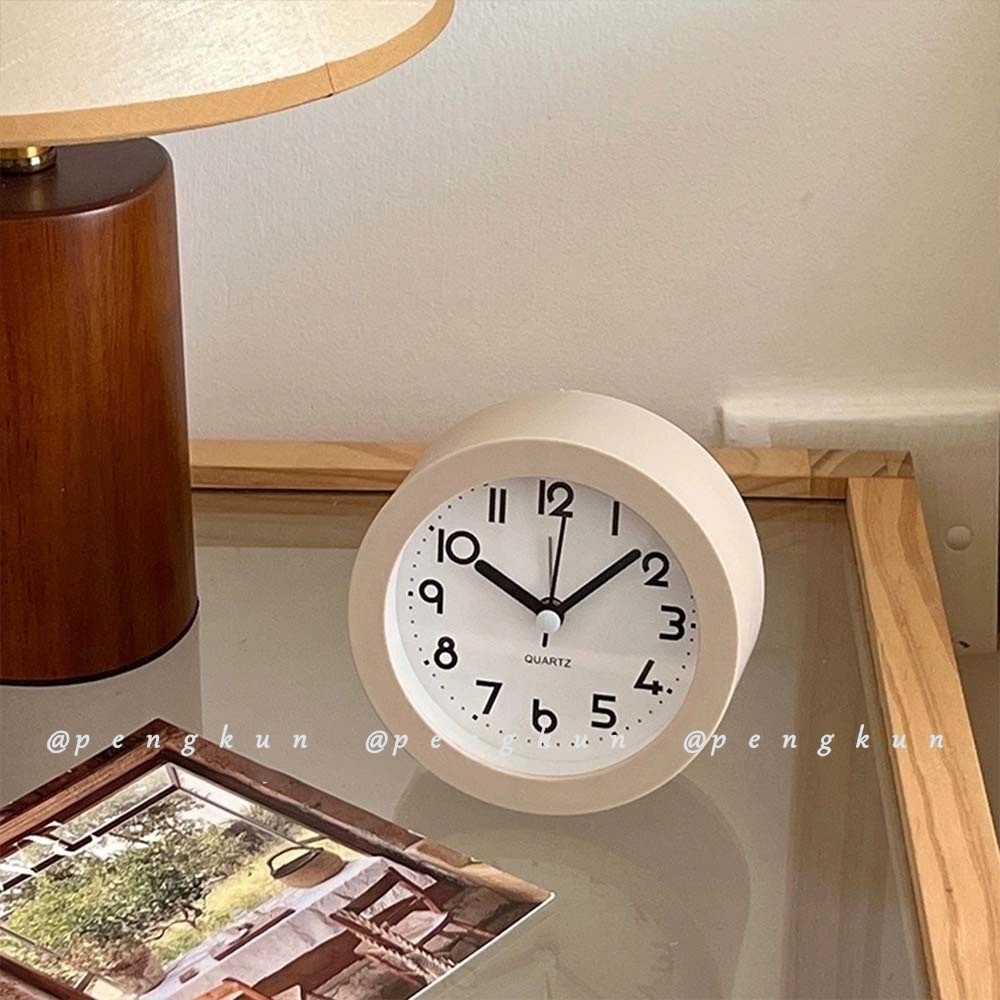 Bedroom Bedside Wake Up Clock Nordic Simple Silent Desktop Clock Table ...