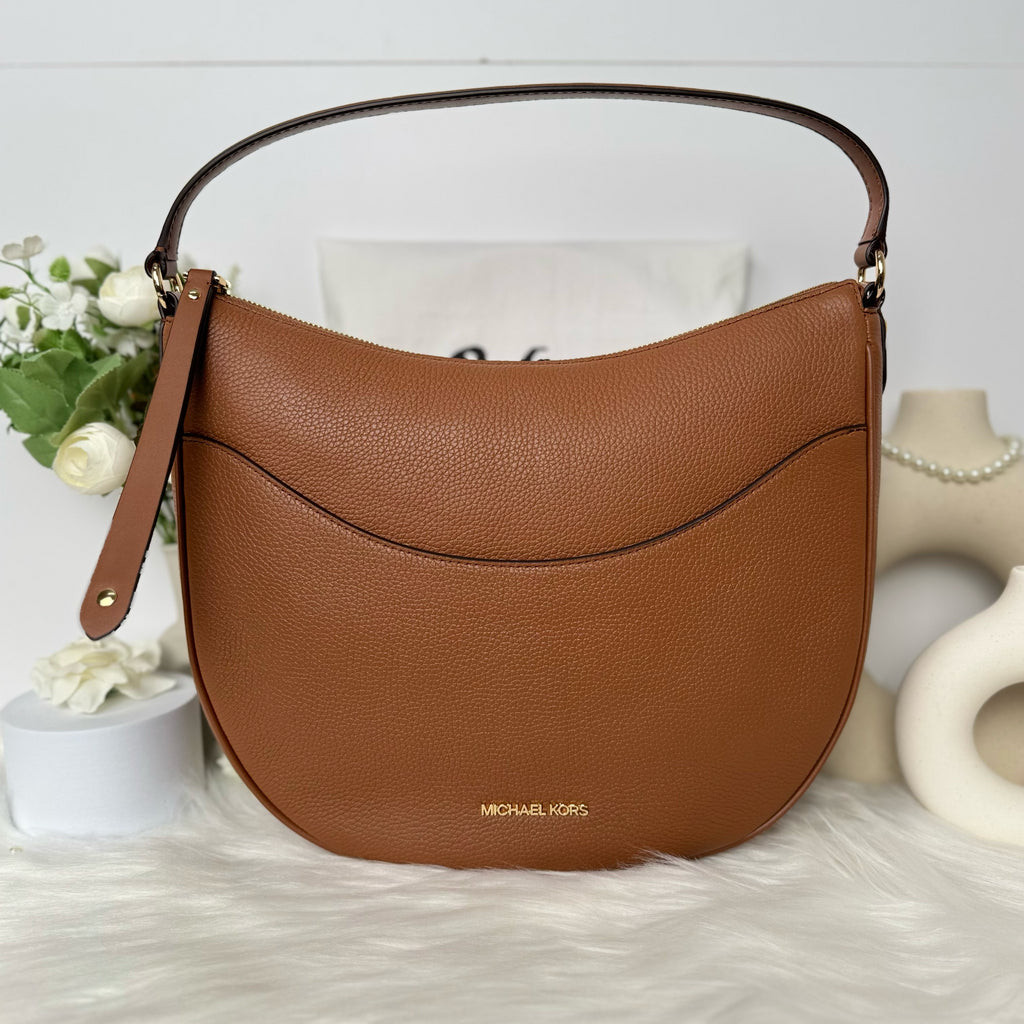[INCOMING ETA END NOV 2024] MK Dover Large Half Moon Shoulder Bag in ...