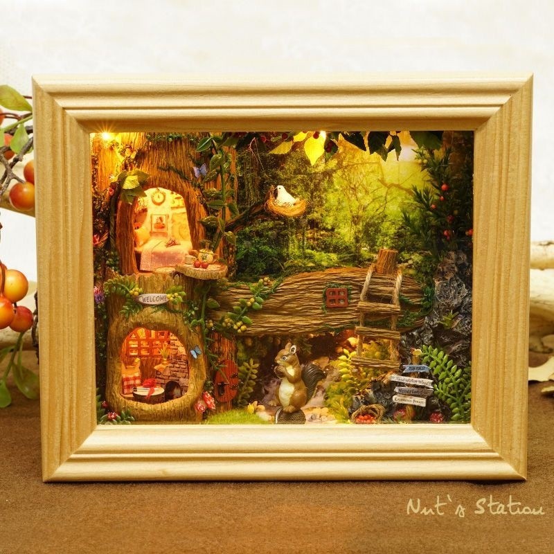Diy Hut Smart Fun House Hand-Assembled Nut Station Wooden Photo Frame ...