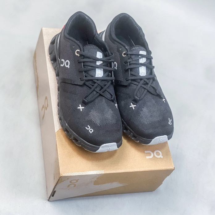 Running ON Running Cloud X Shift Low Cloud X Series sukan riadah ...