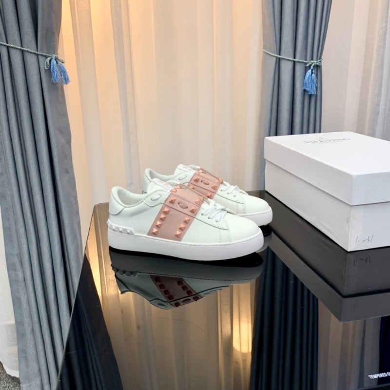 2024 New Style Valentino Sneakers Couple Style Imported Lychee Grain ...