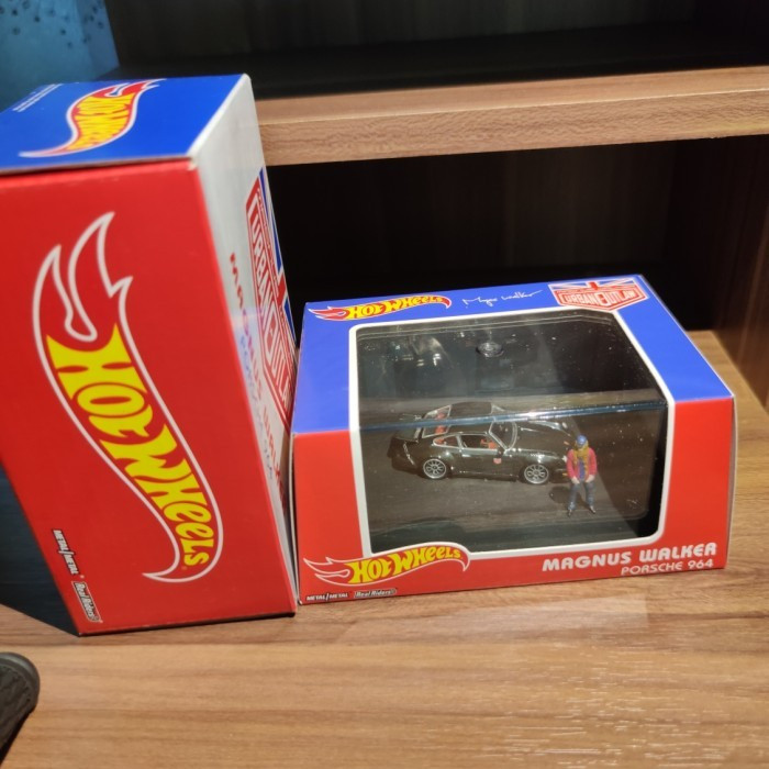 Porsche rlc magnus walker acrylic acrylic hot wheels hotwheels figure ...