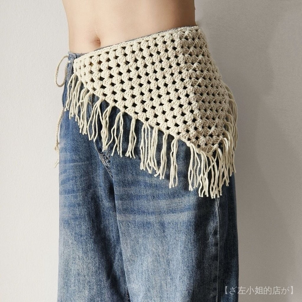 Advanced lace-up triangle tie sexy girl stacking fashion travel outfit ...