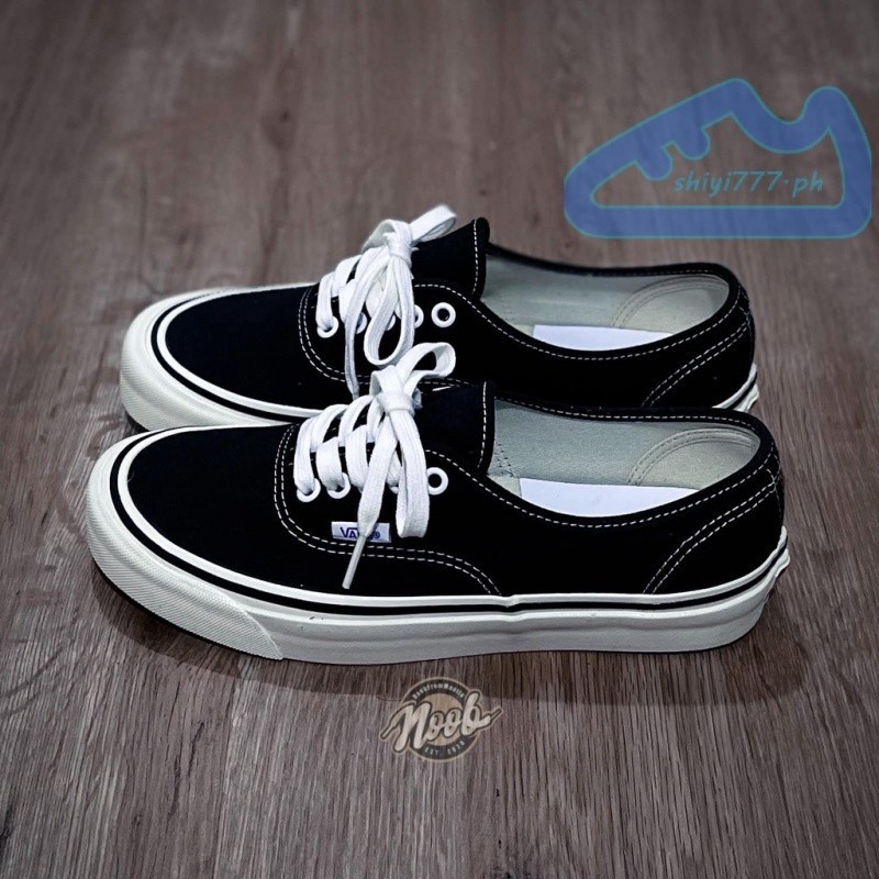 Authentic Anaheim 44 Dx Black/White NFYI | Shopee Malaysia