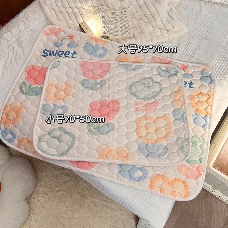 Cartoon Breathable Washable Menstrual Period Pad Mattress Pad Bed ...