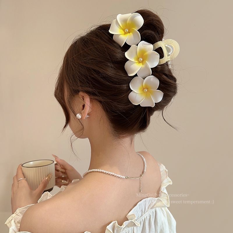 Frangipani pengenggam wanita 2024 gaya baru bunga mewah sepit rambut ...