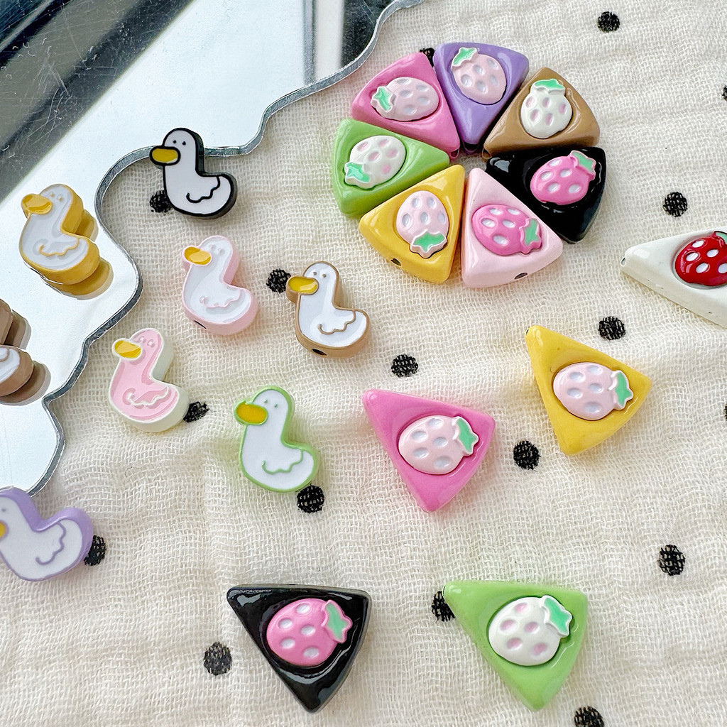 5/9 Pieces Cartoon Macaron Color Triangle Strawberry Duck Alloy Beads ...