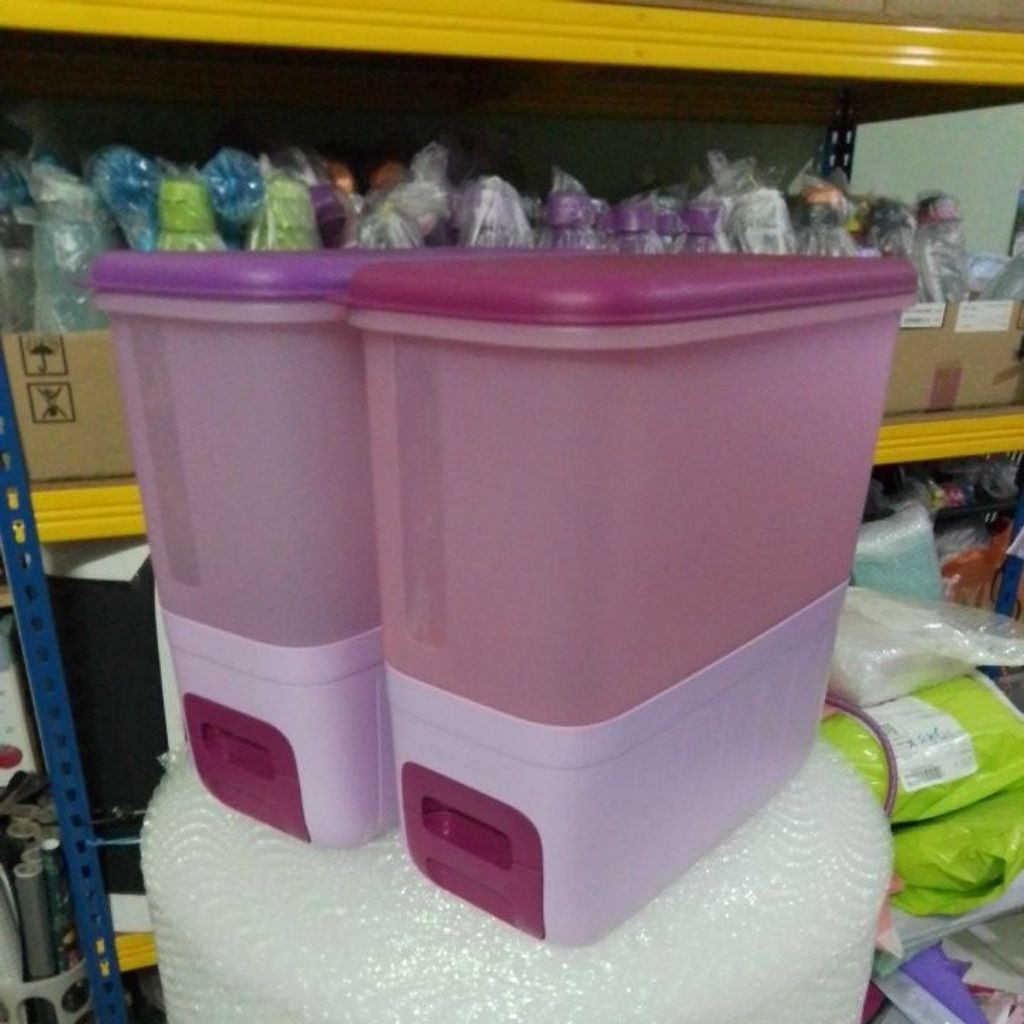 Tupperware RiceSmart / Rice Dispenser / Tempat Simpan Beras 10Kg ...