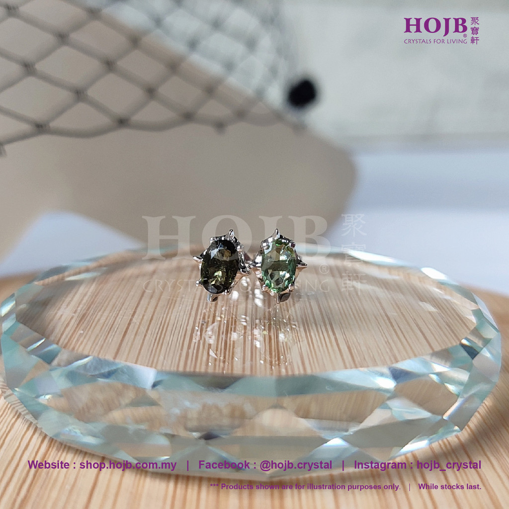 HOJB Authentic Moldavite 6A Faceted Stone Oval S925 Earring 4x6mm 聚寶軒纯正捷克流星绿陨石6A切面椭圆形S925银耳环 ...