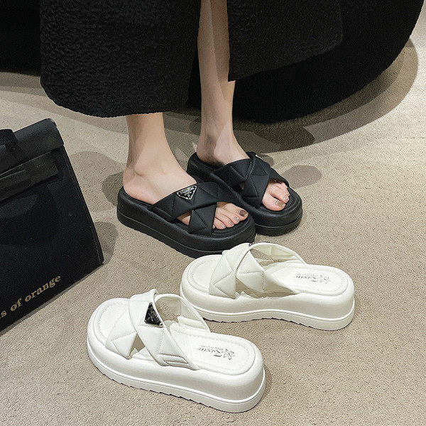 sandal tapak tebal sandal tapak tinggi selipar tinggi perempuan Selipar ...