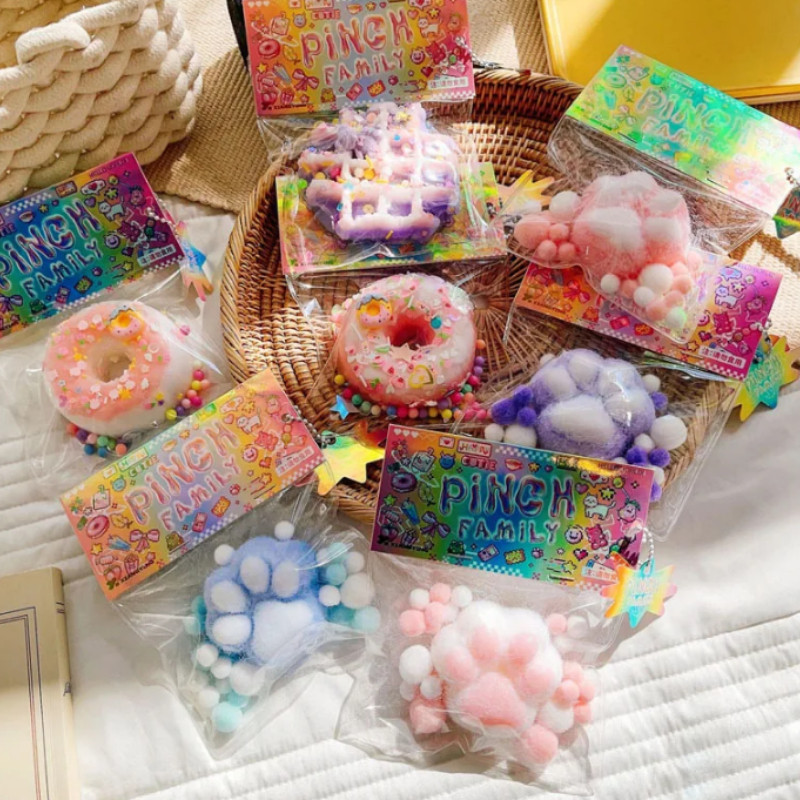 TPR Cat's Paw with Fur Stress Relief Squishy Toy Fidget Toy Mini Kawaii ...