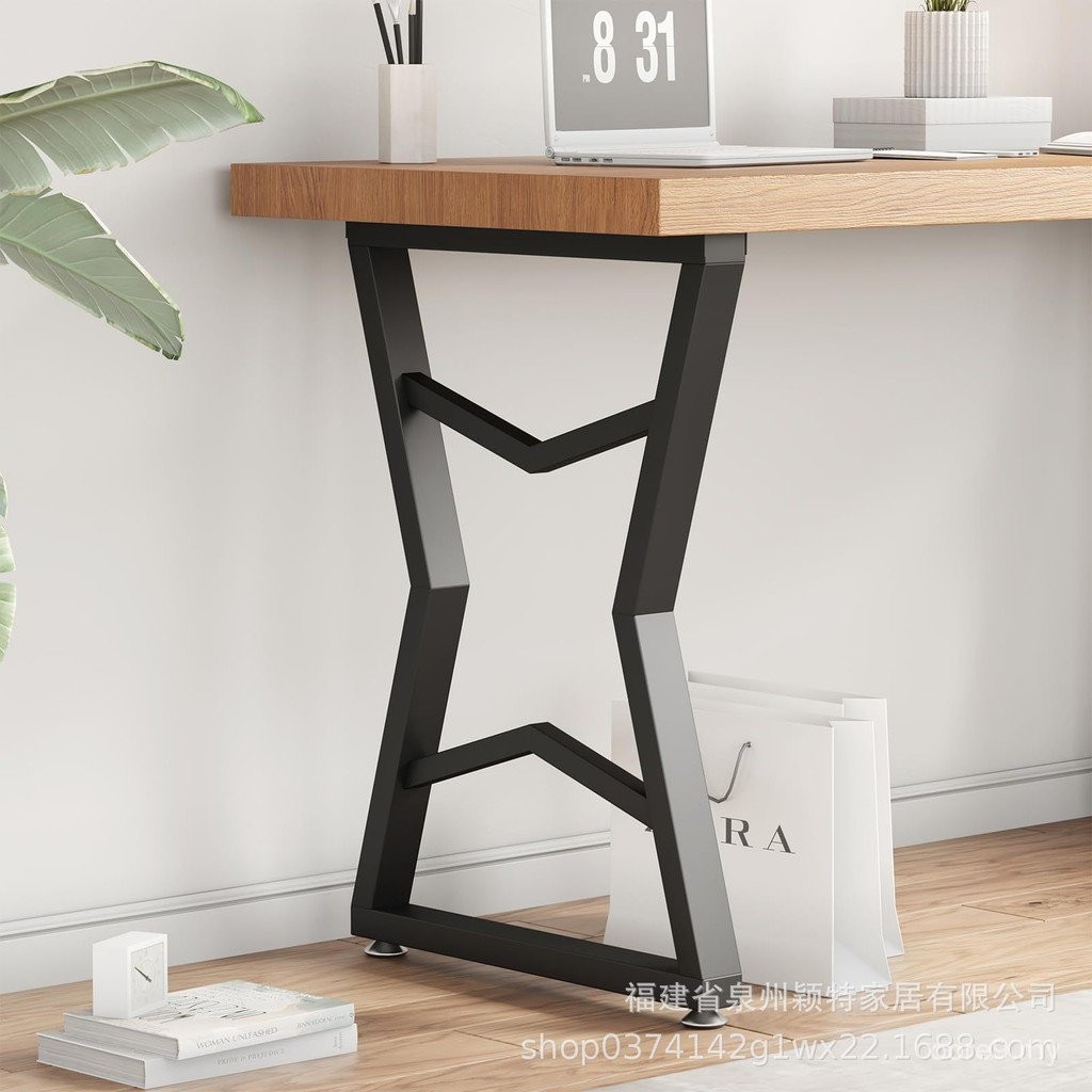 Melangkah ke meja pendakap logam besi tempa, perabot kaki meja, meja ...