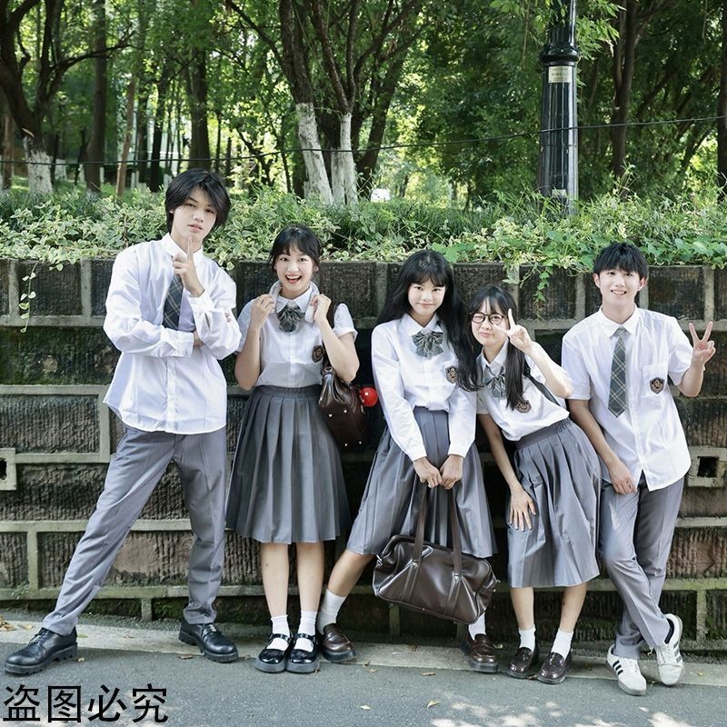 High School Student Business Attire College Style Junior High School ...