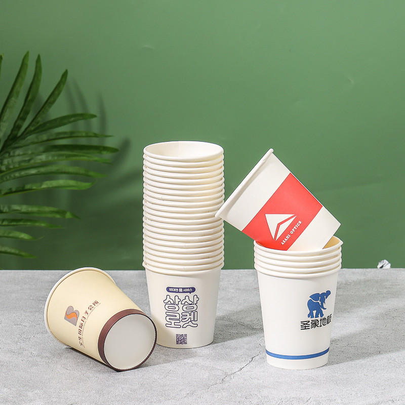 Cawan kertas guna sekali borong ditambah logo bercetak FCL hadiah akhir ...