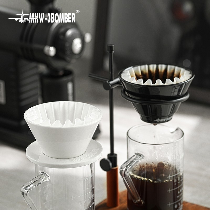 MHW-3BOMBER -Meteor Coffee Dripper Cake shape Coffee Dripper 155 /185 Ceramic Pour over dripper ...