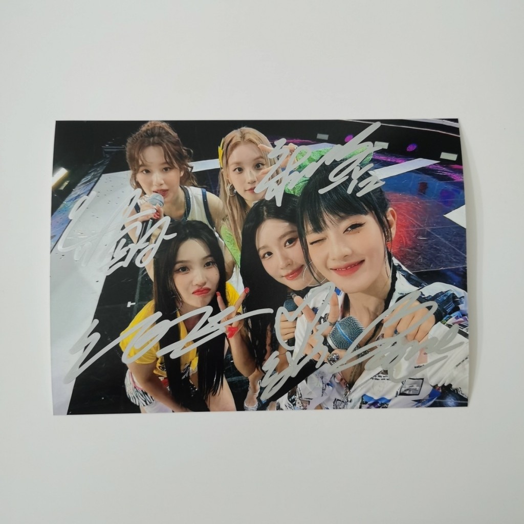 Gidle Signature Photo Zhao Meiyeon Ye Shu Huatian Xiaojuan Minnie Song ...