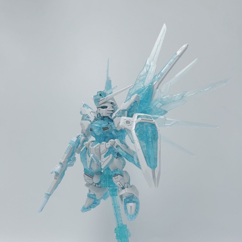 HG MG 1:100 MGSD Glacier Freedom Assembly Model with Stand Action ...