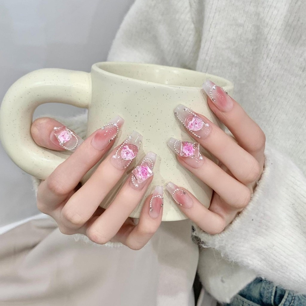 100% buatan tangan kristal kuku buatan tangan Rose Pearl Chain Blush ...