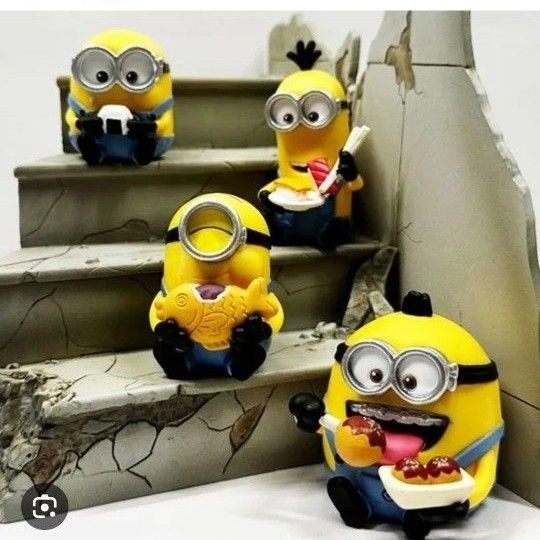 Japanese Capsule Toys T-arts Little Soldiers Chew Doll Despicable Me ...
