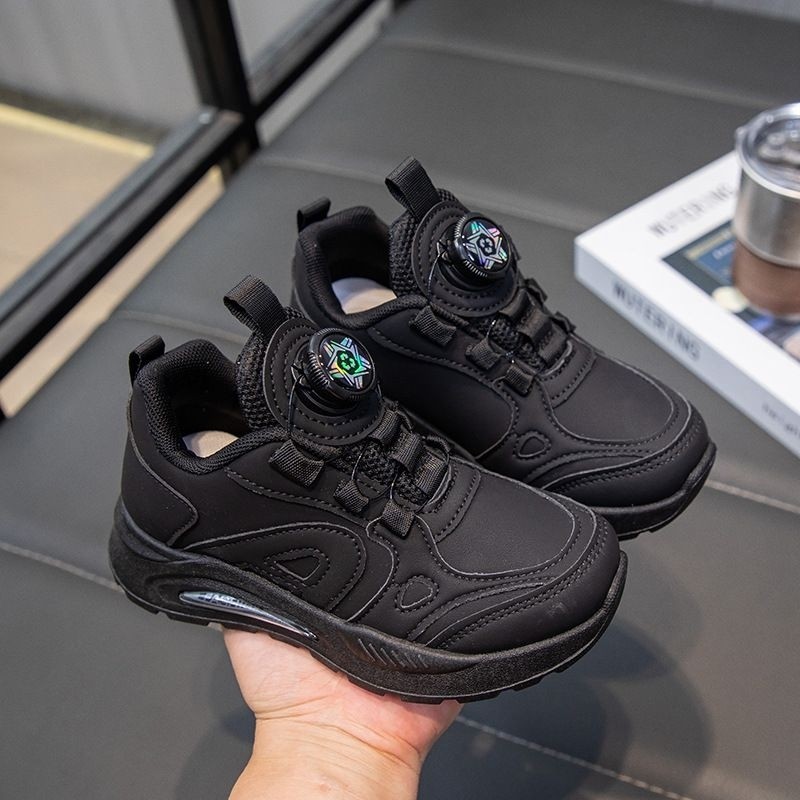 912 Sports Shoes for Boys, Black Sports Style Swivel Buckle Fitness ...