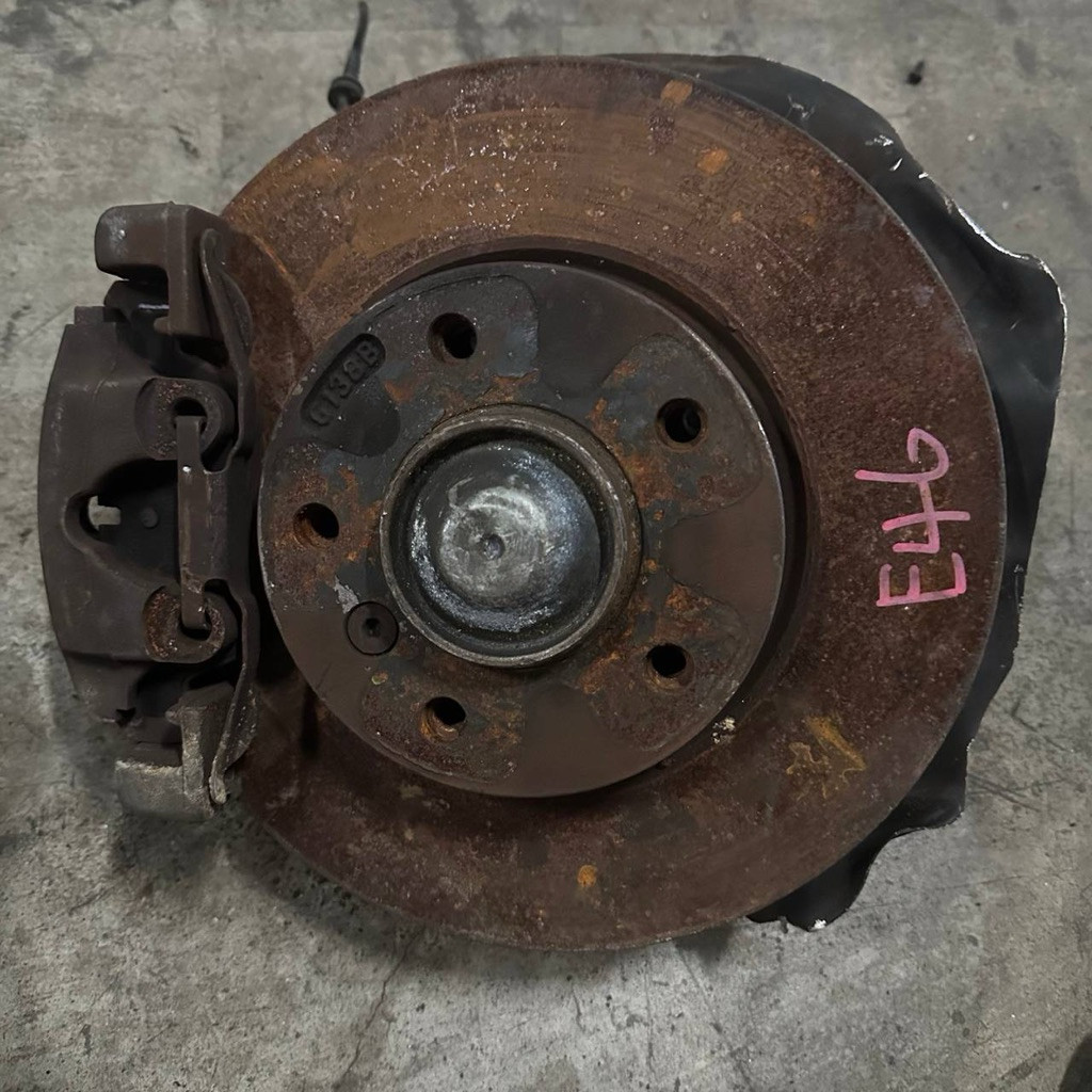 BMW E46 Front Caliper Brake Disc and Knuckle ORIGINAL USED FROM JAPAN ...