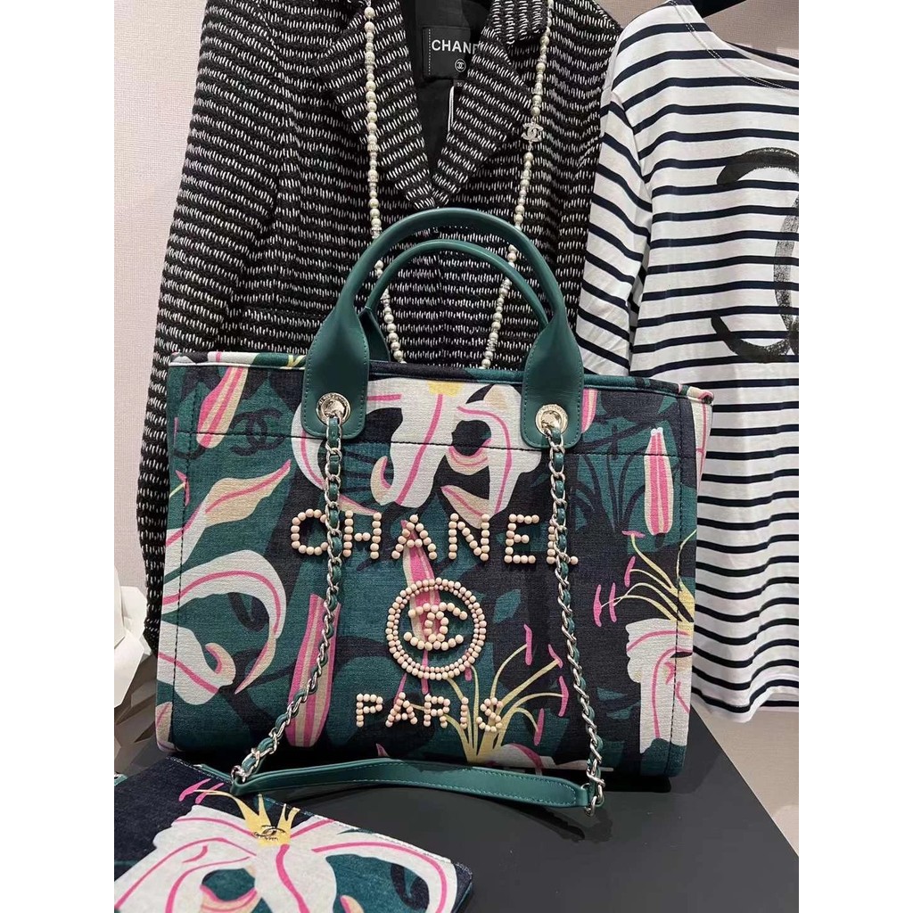 Chanel 23B Latest Beach Bag Printed Wooden Pearl logo Beach Bag Small ...