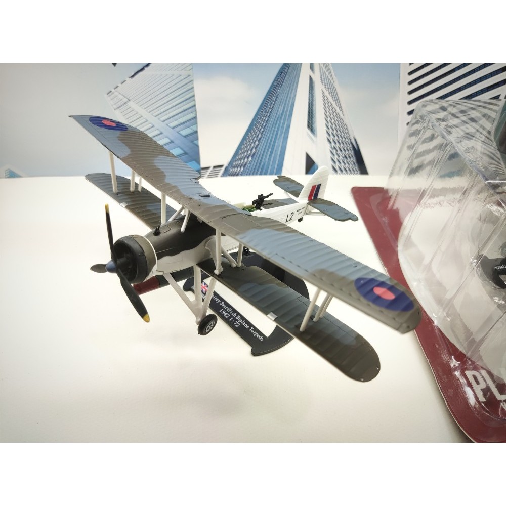 Model Reconnaissance Aircraft 1/72 British World War II Arrow Fighter ...