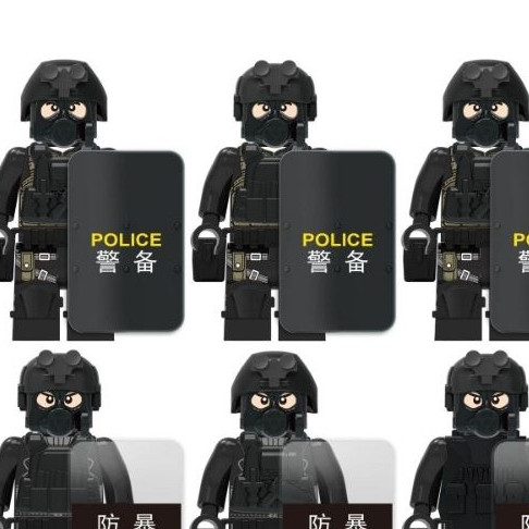 Assembling toy Combo of 8 Special Forces FBI Anti-Riot Police Soldiers ...