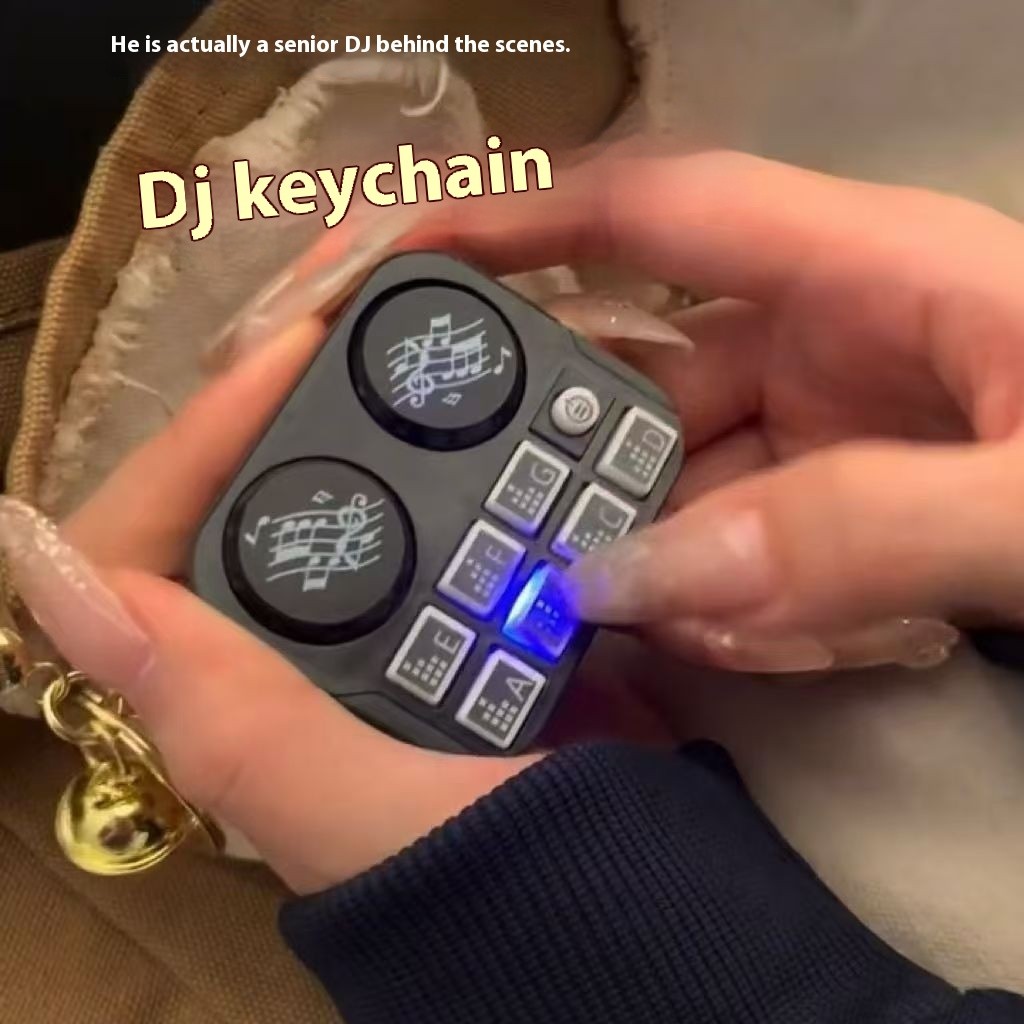 Playable Disc Player Keychain Pendant Mini Light Game Machine Kinetic ...