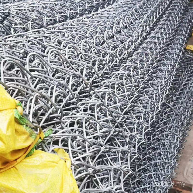 Pagar bungai sangkut, wayar besi, pembiakan gelanggang tenis, rangkaian ...