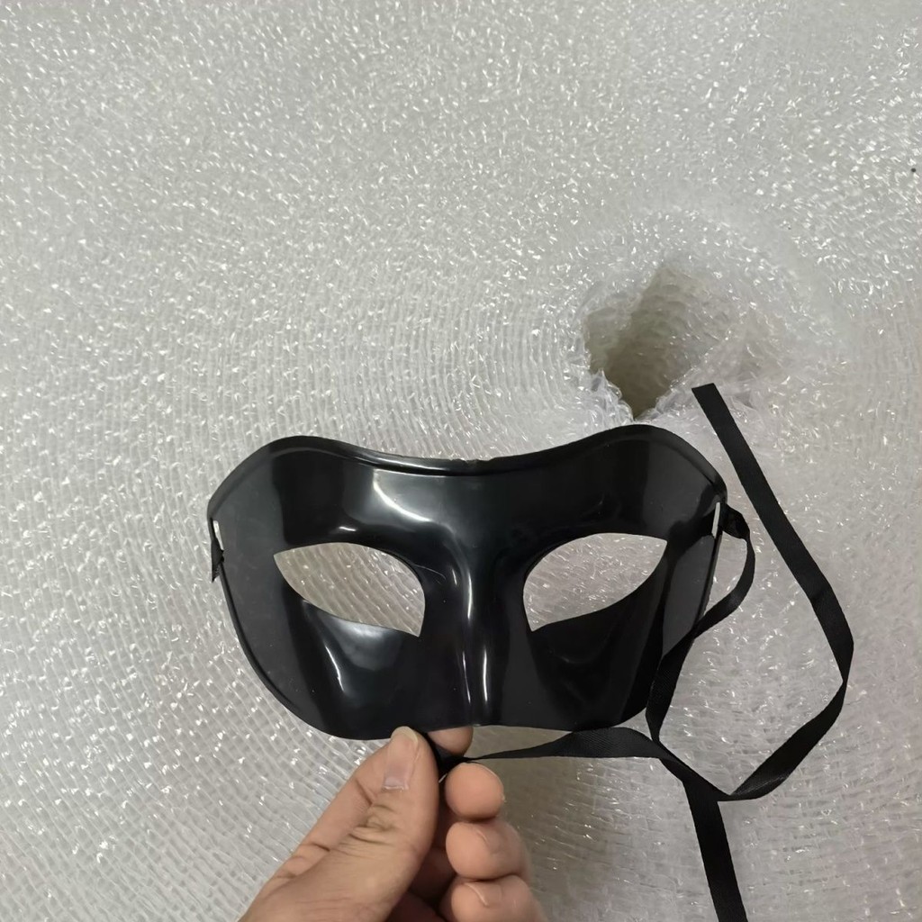 2022 Halloween Mask COS Exorciser Horror Smile White-Eyed Demon Mask ...