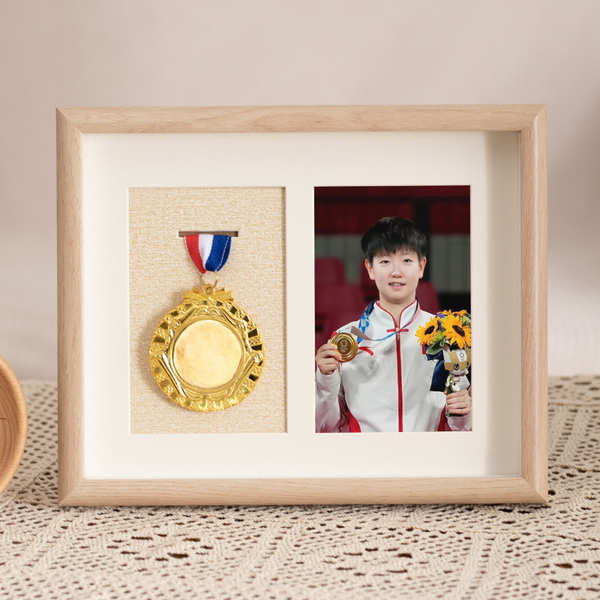 medal frame Kotak penyimpanan bingkai gambar pingat kayu marathon tag ...