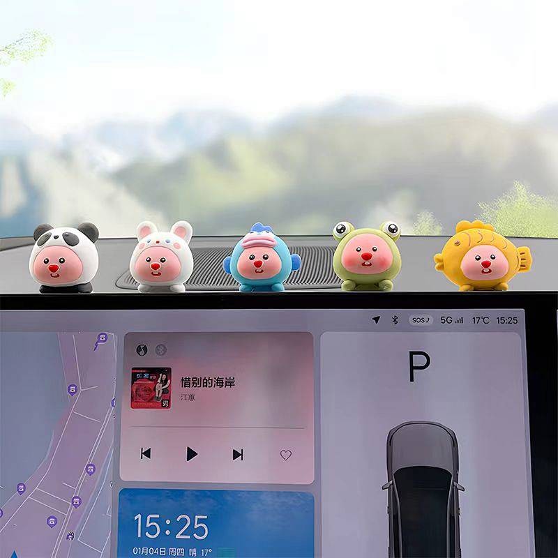 Dashboard Screen Decoration Cartoon Cute Loopy Car Beaver Ruby Ornament ...