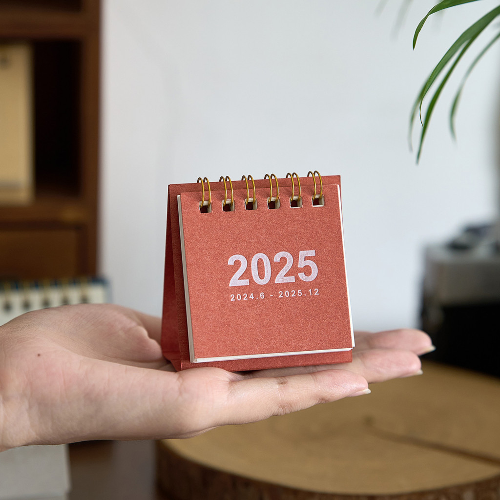 Home Desk Calendar Portable Desk Calendar 2024-2025 Mini Desk Calendar ...