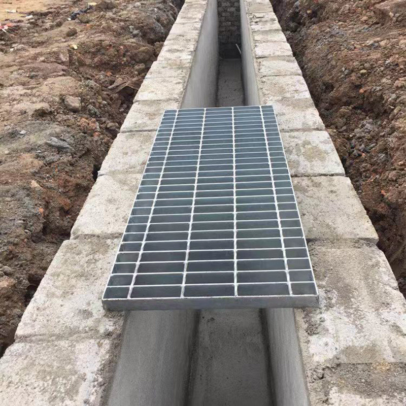 Galvanized Steel GratingDrainage Ditch Cover Plate Grille Sewer Cover ...