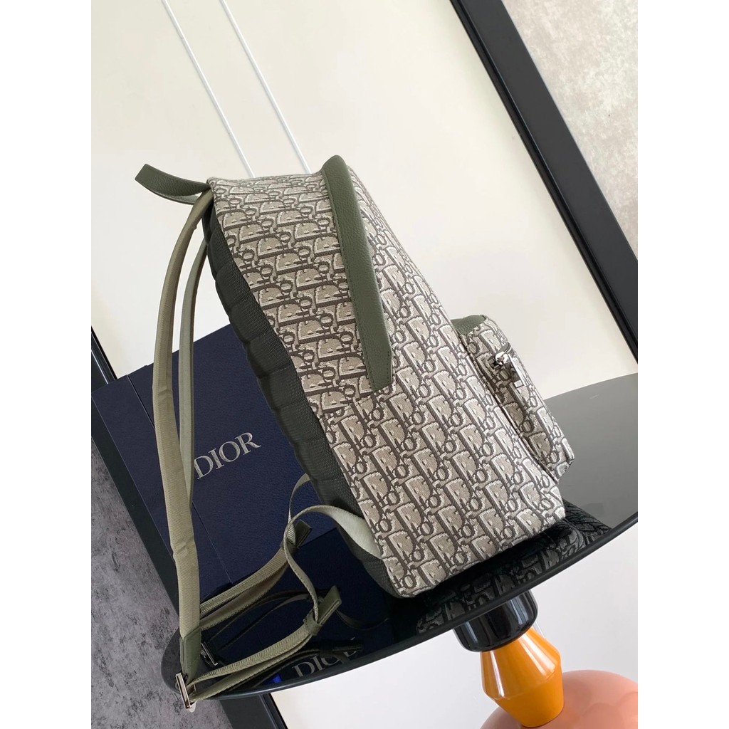 Dior Rider Backpack Contour Simple Classic College Style Overflowing ...