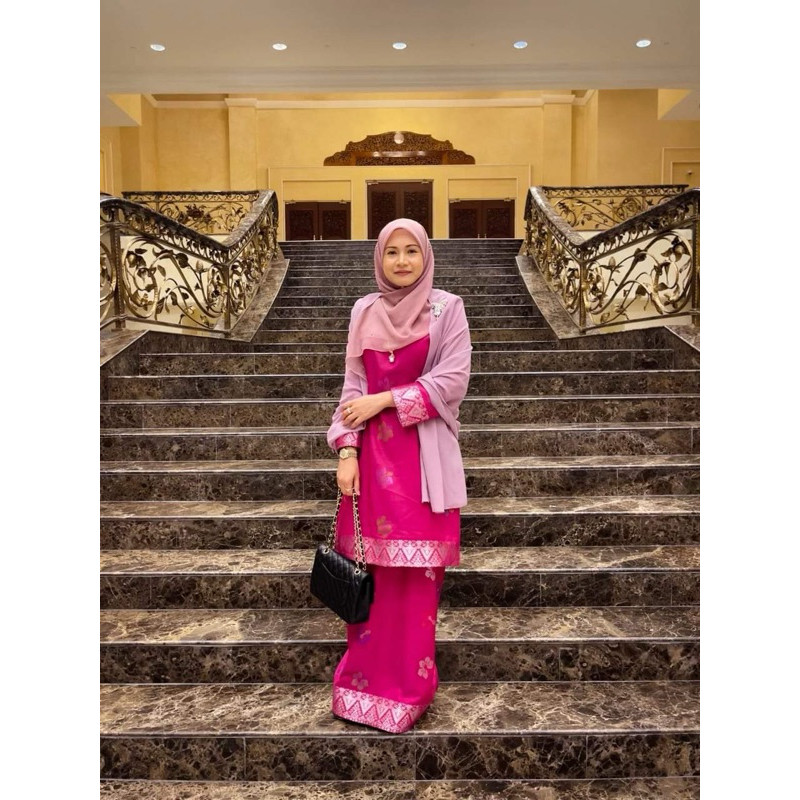 Songket Republik Songket Bunga Tona Diamond Songket Tenun Asli Kain ...