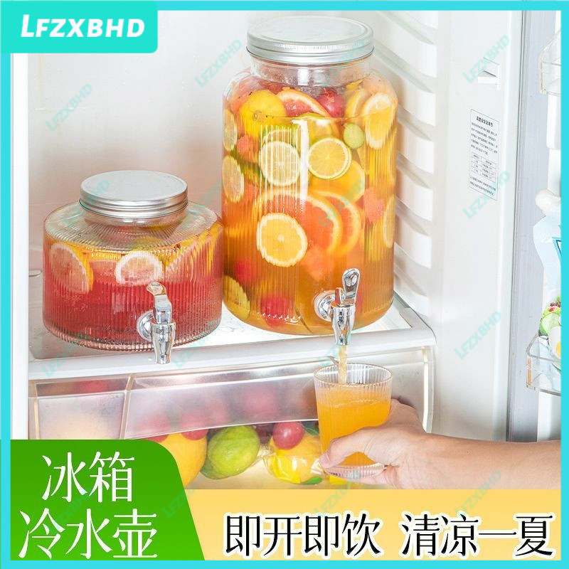 Pot air sejuk peti sejuk dengan paip air, botol air sejuk, jus, tong ...