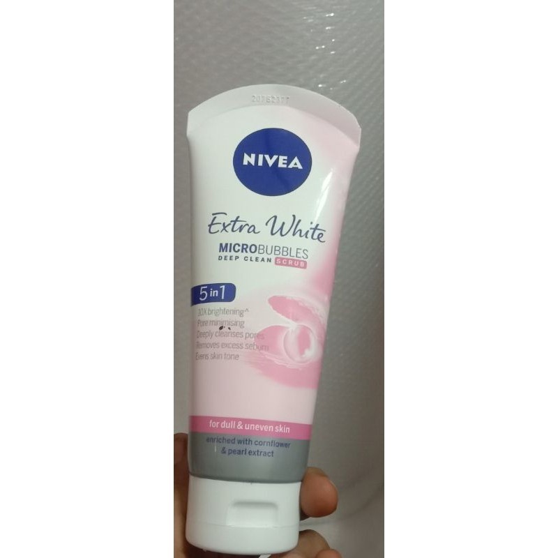 NIVEA Extra Bright Microbubbles Deep Clean Scrub 100g | Shopee Malaysia